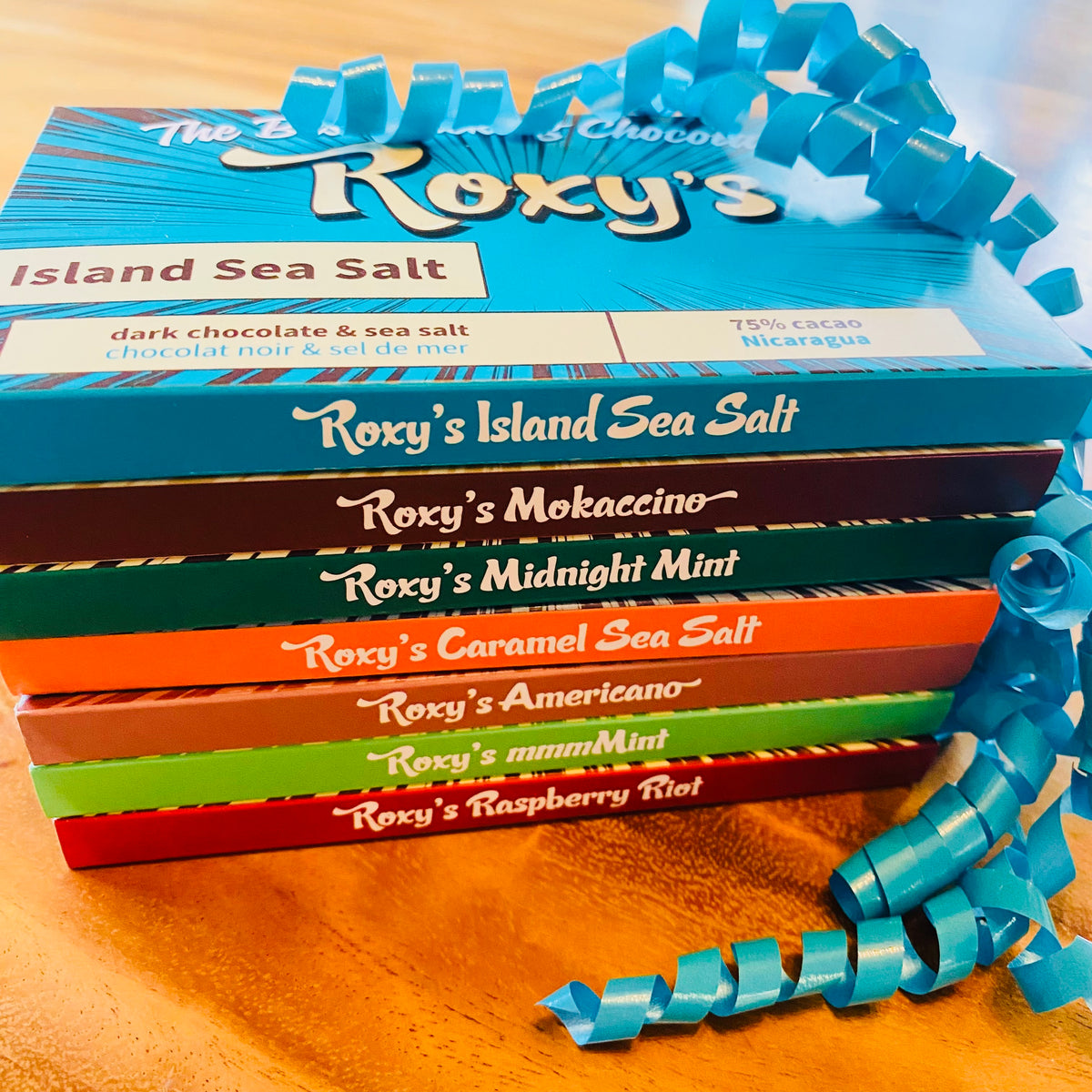 Roxy's Deluxe Dark & Milk Chocolate 7 Bar Gift Set | Roxy's Chocolate